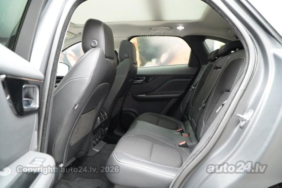 Jaguar F-Pace 2017 Tallina, ar dzinēja tilpumu 2.00 L un nobraukumu 120 tūkst. km par 16800 €, foto 10 vietnē AUTOMOTO.COM.LV