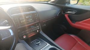 Jaguar F-Pace 2017 Šauļi, ar dzinēja tilpumu 3.00 L un nobraukumu 225 tūkst. km par 21500 €, foto 11 vietnē AUTOMOTO.COM.LV