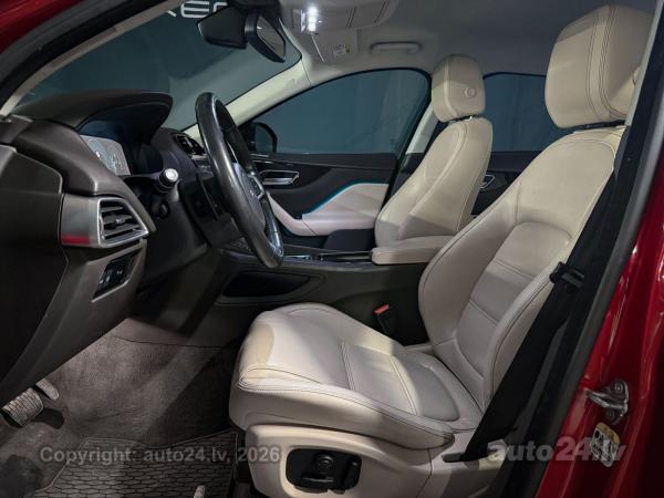 Ягуар Ф-Пейс 2018 в Таллин, объемом двигателя 2.00 л и пробегом 110 тыс. км за 17999 €, фото 3 на AUTOMOTO.COM.LV
