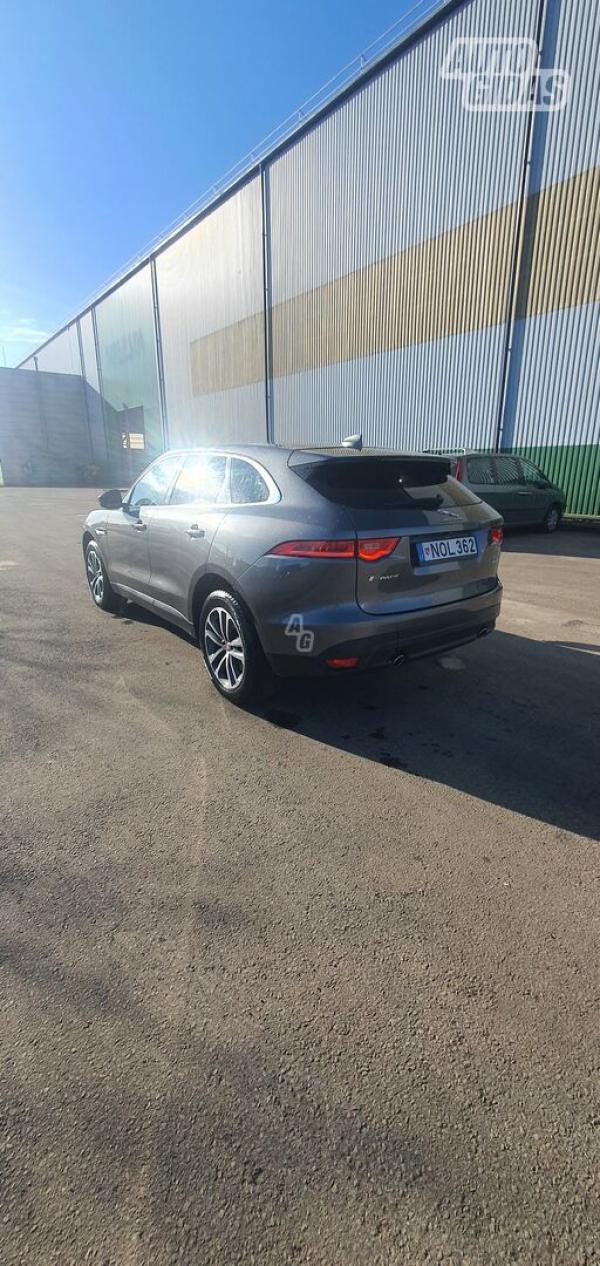 Jaguar F-Pace 2019 Šauļi, ar dzinēja tilpumu 2.00 L un nobraukumu 105 tūkst. km par 16500 €, foto 5 vietnē AUTOMOTO.COM.LV