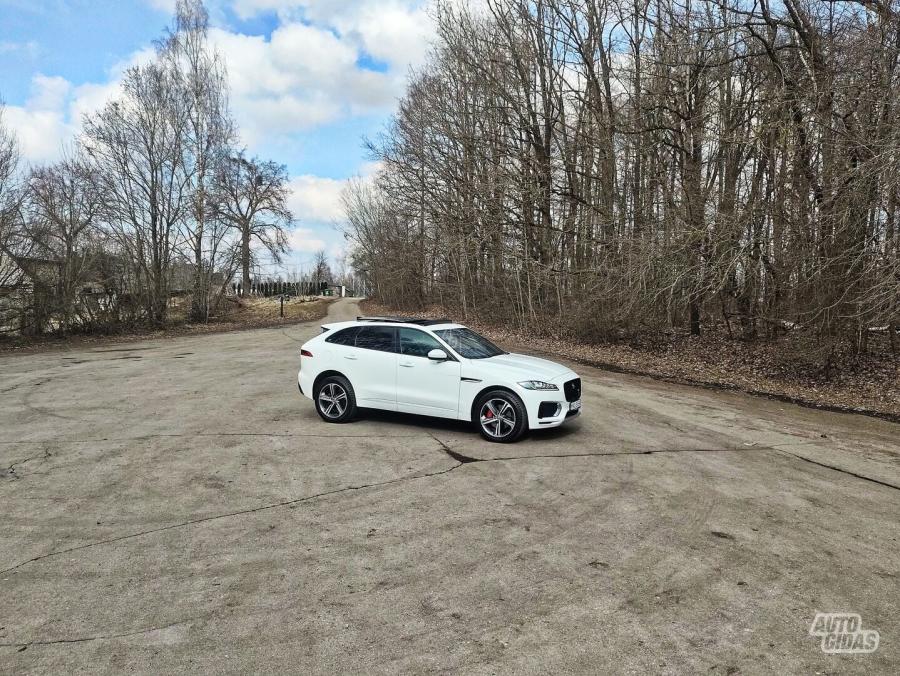 Jaguar F-Pace 2020 in Kaunas, with an engine capacity of 3.00 L and mileage of 87 thousand km for 25000 €, photo 9 on AUTOMOTO.COM.LV
