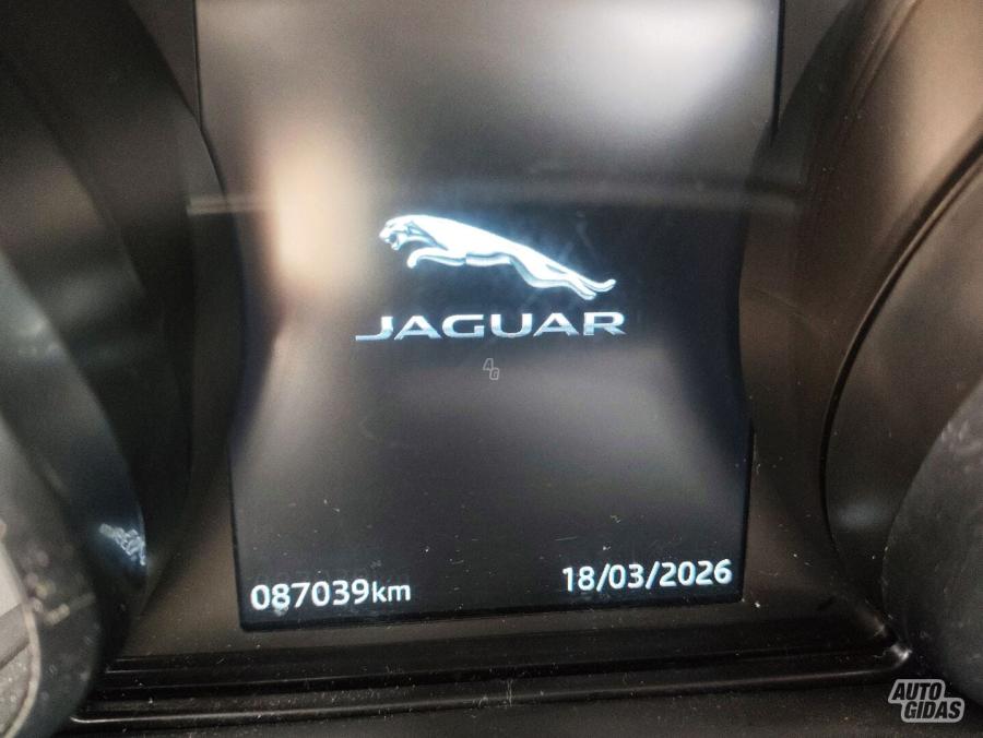 Jaguar F-Pace 2020 in Kaunas, with an engine capacity of 3.00 L and mileage of 87 thousand km for 25000 €, photo 26 on AUTOMOTO.COM.LV