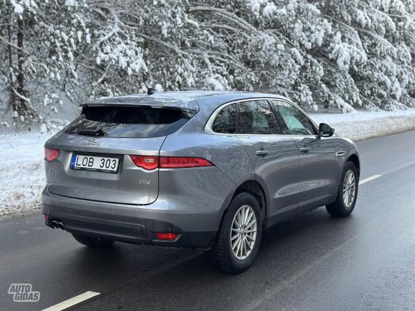 Jaguar F-Pace 2021 in Vilnius, with an engine capacity of 2.00 L and mileage of 78 thousand km for 27500 €, photo 6 on AUTOMOTO.COM.LV