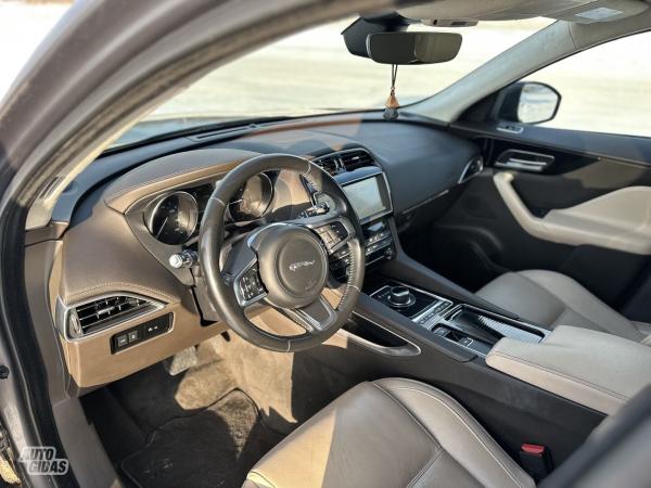 Jaguar F-Pace 2021 in Vilnius, with an engine capacity of 2.00 L and mileage of 78 thousand km for 27500 €, photo 8 on AUTOMOTO.COM.LV