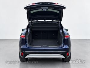 Jaguar F-Pace 2021 in Tallinn, with an engine capacity of 2.00 L and mileage of 223 thousand km for 24999 €, photo 12 on AUTOMOTO.COM.LV