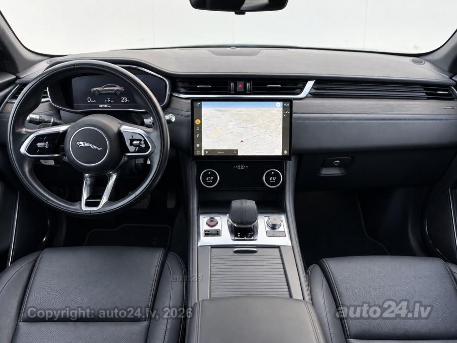Jaguar F-Pace 2021 in Tallinn, with an engine capacity of 2.00 L and mileage of 223 thousand km for 24999 €, photo 13 on AUTOMOTO.COM.LV