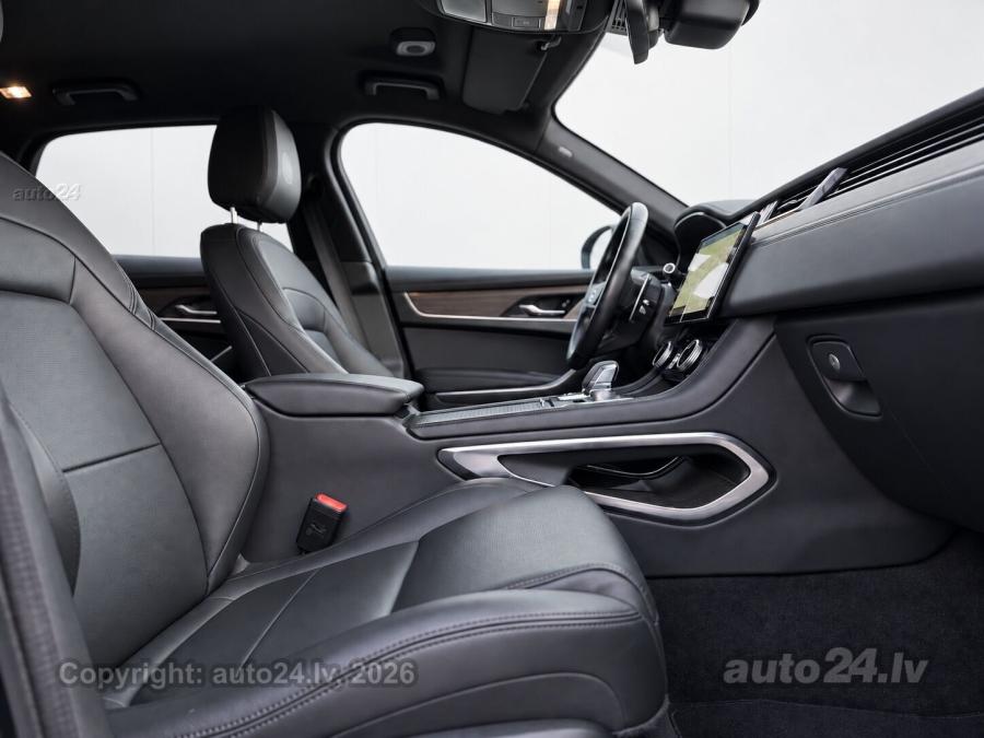 Jaguar F-Pace 2021 in Tallinn, with an engine capacity of 2.00 L and mileage of 223 thousand km for 24999 €, photo 15 on AUTOMOTO.COM.LV