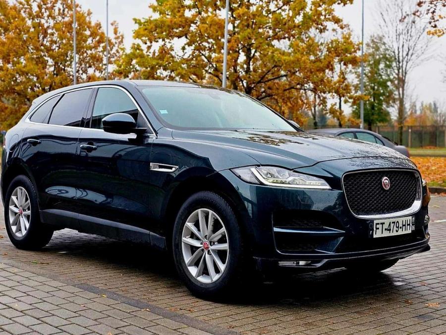 Green Jaguar F-Pace 2016 in Taurage, with an engine capacity of 2.00 L and mileage of 123 thousand km for 11500 €, photo 3 on AUTOMOTO.COM.LV