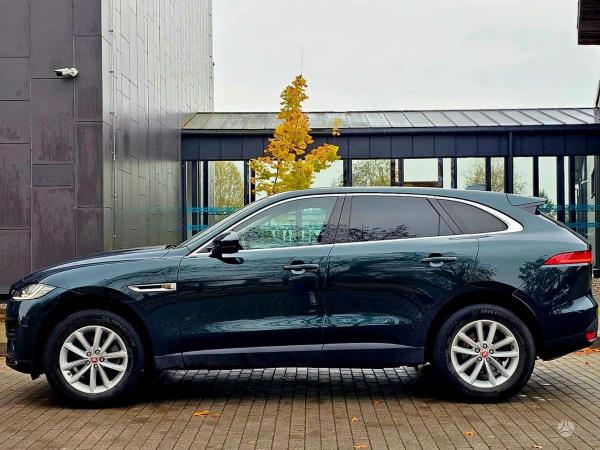 Zaļš Jaguar F-Pace 2016 Tauragė, ar dzinēja tilpumu 2.00 L un nobraukumu 123 tūkst. km par 11500 €, foto 4 vietnē AUTOMOTO.COM.LV