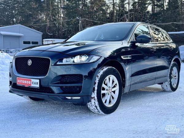 Green Jaguar F-Pace 2016 in Vilnius, with an engine capacity of 2.00 L and mileage of 192 thousand km for 10950 €, photo 3 on AUTOMOTO.COM.LV