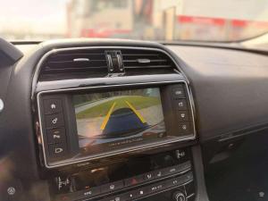 Green Jaguar F-Pace 2016 in Vilnius, with an engine capacity of 2.00 L and mileage of 193 thousand km for 8950 €, photo 20 on AUTOMOTO.COM.LV