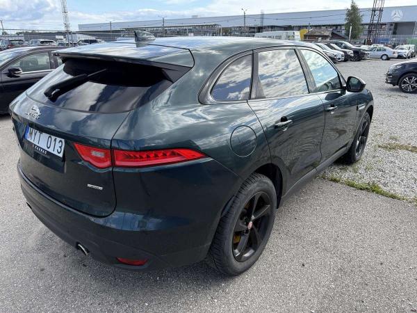 Zaļš Jaguar F-Pace 2017 Kauņa, ar dzinēja tilpumu 3.00 L un nobraukumu 260 tūkst. km par 8650 €, foto 5 vietnē AUTOMOTO.COM.LV