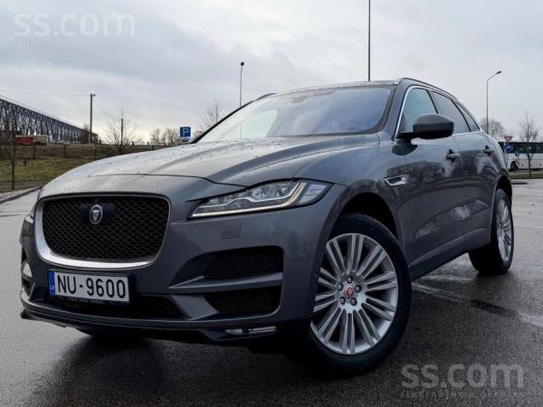 Pelēks Jaguar F-Pace 2016 Daugavpils, ar dzinēja tilpumu 2.00 L un nobraukumu 188 tūkst. km par 16950 €, foto 1 vietnē AUTOMOTO.COM.LV