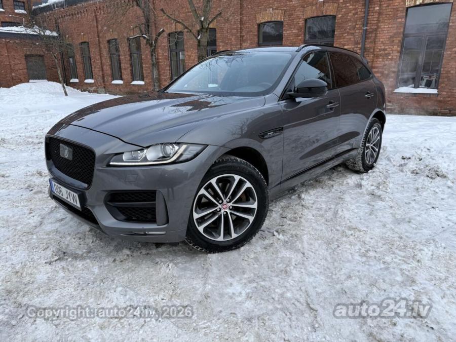 Pelēks Jaguar F-Pace 2016 Tallina, ar dzinēja tilpumu 3.00 L un nobraukumu 215 tūkst. km par 24999 €, foto 1 vietnē AUTOMOTO.COM.LV