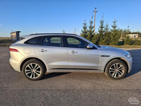 Grey Jaguar F-Pace 2016 in Vilnius, with an engine capacity of 2.00 L and mileage of 223 thousand km for 11600 €, photo 5 on AUTOMOTO.COM.LV