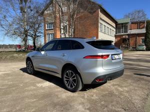 Pelēks Jaguar F-Pace 2016 Grobiņa, ar dzinēja tilpumu 2.00 L un nobraukumu 129 tūkst. km par 16700 €, foto 9 vietnē AUTOMOTO.COM.LV