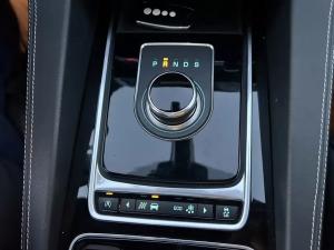 Pelēks Jaguar F-Pace 2016 Grobiņa, ar dzinēja tilpumu 2.00 L un nobraukumu 129 tūkst. km par 16700 €, foto 16 vietnē AUTOMOTO.COM.LV