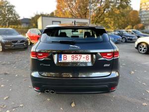 Grey Jaguar F-Pace 2016 in Riga, with an engine capacity of 2.00 L and mileage of 170 thousand km for 13950 €, photo 6 on AUTOMOTO.COM.LV