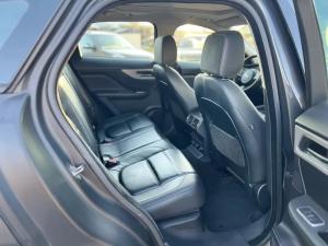 Grey Jaguar F-Pace 2016 in Riga, with an engine capacity of 2.00 L and mileage of 170 thousand km for 13950 €, photo 13 on AUTOMOTO.COM.LV