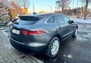 Grey Jaguar F-Pace 2016 in Riga, with an engine capacity of 2.00 L and mileage of 180 thousand km for 21490 €, photo 24 on AUTOMOTO.COM.LV