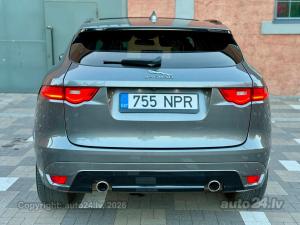 Grey Jaguar F-Pace 2016 in Tallinn, with an engine capacity of 3.00 L and mileage of 223 thousand km for 17500 €, photo 6 on AUTOMOTO.COM.LV