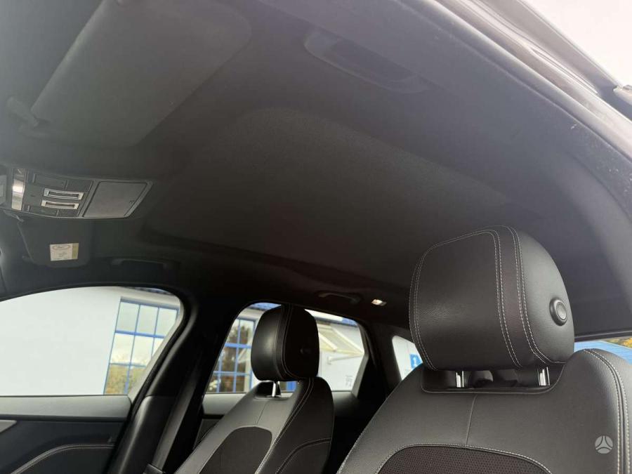 Pelēks Jaguar F-Pace 2016 Viļņa, ar dzinēja tilpumu 2.00 L un nobraukumu 208 tūkst. km par 12500 €, foto 13 vietnē AUTOMOTO.COM.LV