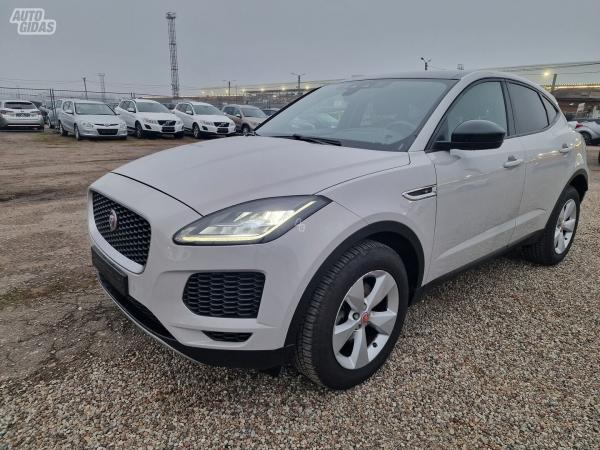 Pelēks Jaguar F-Pace 2017 Kauņa, ar dzinēja tilpumu 2.00 L un nobraukumu 165 tūkst. km par 13950 €, foto 1 vietnē AUTOMOTO.COM.LV
