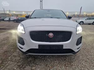 Grey Jaguar F-Pace 2017 in Kaunas, with an engine capacity of 2.00 L and mileage of 165 thousand km for 13950 €, photo 2 on AUTOMOTO.COM.LV