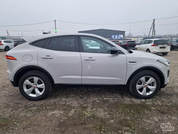 Pelēks Jaguar F-Pace 2017 Kauņa, ar dzinēja tilpumu 2.00 L un nobraukumu 165 tūkst. km par 13950 €, foto 4 vietnē AUTOMOTO.COM.LV