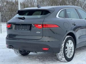 Pelēks Jaguar F-Pace 2017 Tauragė, ar dzinēja tilpumu 2.00 L un nobraukumu 112 tūkst. km par 13200 €, foto 7 vietnē AUTOMOTO.COM.LV