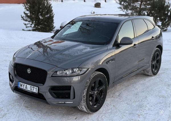 Pelēks Jaguar F-Pace 2017 Klaipėda, ar dzinēja tilpumu 2.00 L un nobraukumu 183 tūkst. km par 14499 €, foto 1 vietnē AUTOMOTO.COM.LV