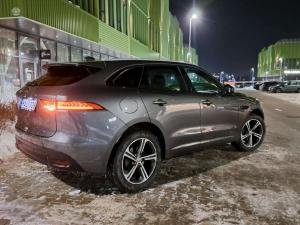 Grey Jaguar F-Pace 2017 in Kaunas, with an engine capacity of 2.00 L and mileage of 283 thousand km for 11399 €, photo 12 on AUTOMOTO.COM.LV
