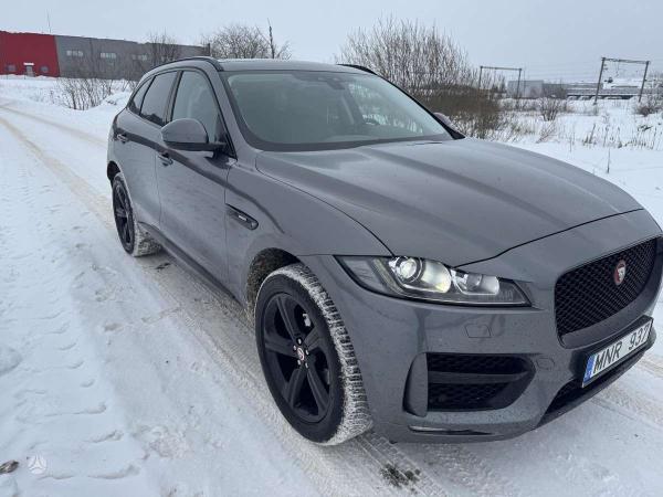 Grey Jaguar F-Pace 2017 in Telschi, with an engine capacity of 2.00 L and mileage of 120 thousand km for 12500 €, photo 2 on AUTOMOTO.COM.LV