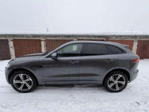 Grey Jaguar F-Pace 2017 in Kaunas, with an engine capacity of 2.00 L and mileage of 283 thousand km for 11000 €, photo 4 on AUTOMOTO.COM.LV