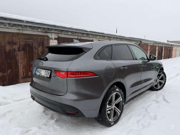 Pelēks Jaguar F-Pace 2017 Kauņa, ar dzinēja tilpumu 2.00 L un nobraukumu 283 tūkst. km par 11000 €, foto 7 vietnē AUTOMOTO.COM.LV