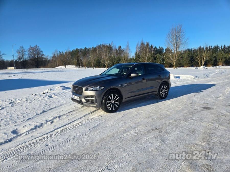 Grey Jaguar F-Pace 2017 in Tallinn, with an engine capacity of 3.00 L and mileage of 133 thousand km for 24000 €, photo 3 on AUTOMOTO.COM.LV