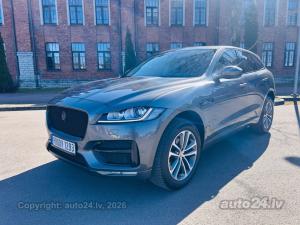Pelēks Jaguar F-Pace 2017 Tallina, ar dzinēja tilpumu 2.00 L un nobraukumu 142 tūkst. km par 14590 €, foto  vietnē AUTOMOTO.COM.LV