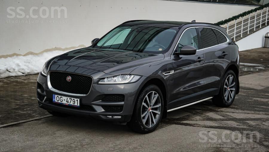 Pelēks Jaguar F-Pace 2017 Rīga, ar dzinēja tilpumu 3.00 L un nobraukumu 216 tūkst. km par 14950 €, foto 1 vietnē AUTOMOTO.COM.LV