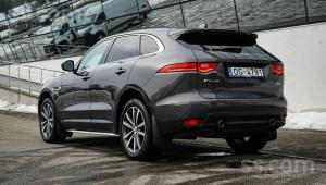 Pelēks Jaguar F-Pace 2017 Rīga, ar dzinēja tilpumu 3.00 L un nobraukumu 216 tūkst. km par 14950 €, foto 5 vietnē AUTOMOTO.COM.LV