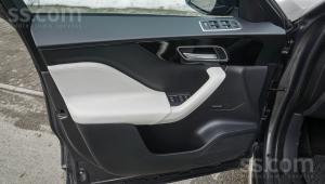Pelēks Jaguar F-Pace 2017 Rīga, ar dzinēja tilpumu 3.00 L un nobraukumu 216 tūkst. km par 14950 €, foto 20 vietnē AUTOMOTO.COM.LV
