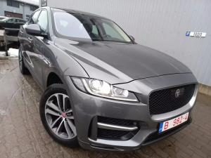 Grey Jaguar F-Pace 2017 in Riga, with an engine capacity of 2.00 L and mileage of 190 thousand km for 16900 €, photo 4 on AUTOMOTO.COM.LV