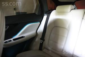 Pelēks Jaguar F-Pace 2017 Rīga, ar dzinēja tilpumu 3.00 L un nobraukumu 216 tūkst. km par 14800 €, foto 9 vietnē AUTOMOTO.COM.LV