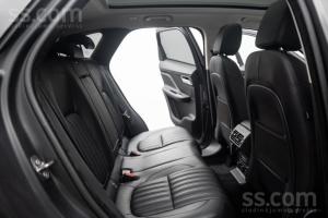 Pelēks Jaguar F-Pace 2017 Tallina, ar dzinēja tilpumu 2.00 L un nobraukumu 155 tūkst. km par 14999 €, foto 10 vietnē AUTOMOTO.COM.LV