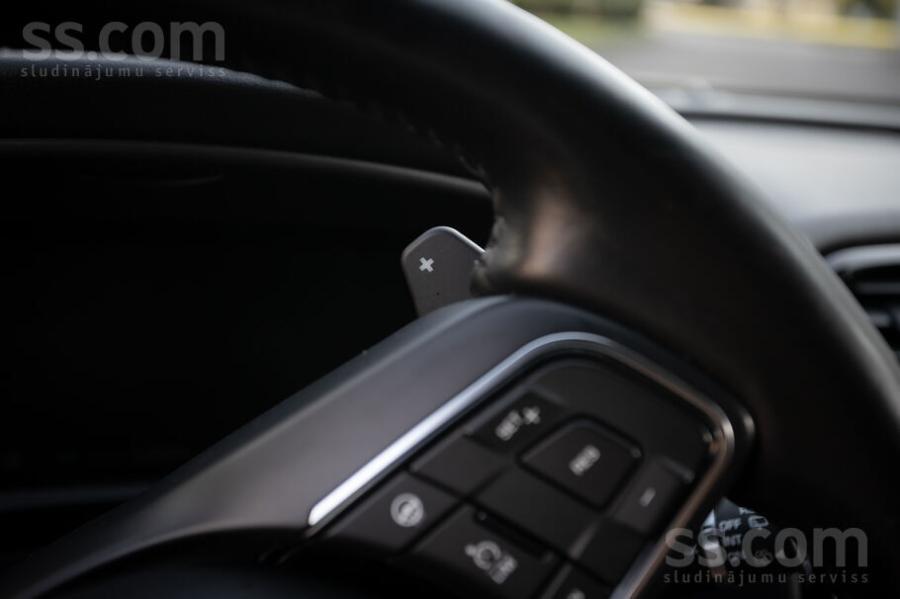 Pelēks Jaguar F-Pace 2017 Jelgava, ar dzinēja tilpumu 2.00 L un nobraukumu 224 tūkst. km par 15500 €, foto 36 vietnē AUTOMOTO.COM.LV