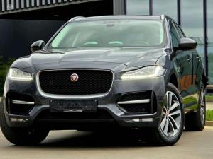 Grey Jaguar F-Pace 2017 in Siauliai, with an engine capacity of 2.00 L and mileage of 98 thousand km for 13750 €, photo 4 on AUTOMOTO.COM.LV
