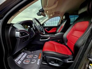 Grey Jaguar F-Pace 2017 in Siauliai, with an engine capacity of 2.00 L and mileage of 98 thousand km for 13750 €, photo 13 on AUTOMOTO.COM.LV
