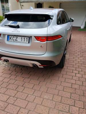Pelēks Jaguar F-Pace 2017 Viļņa, ar dzinēja tilpumu 3.00 L un nobraukumu 185 tūkst. km par 17500 €, foto 6 vietnē AUTOMOTO.COM.LV