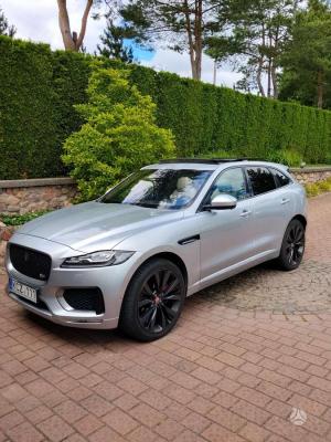 Pelēks Jaguar F-Pace 2017 Viļņa, ar dzinēja tilpumu 3.00 L un nobraukumu 185 tūkst. km par 17500 €, foto 7 vietnē AUTOMOTO.COM.LV