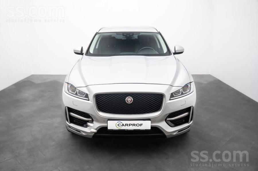 Grey Jaguar F-Pace 2017 in Tallinn, with an engine capacity of 3.00 L and mileage of 129 thousand km for 15699 €, photo 5 on AUTOMOTO.COM.LV
