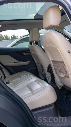 Grey Jaguar F-Pace 2017 in Riga, with an engine capacity of 2.00 L and mileage of 180 thousand km for 12990 €, photo 31 on AUTOMOTO.COM.LV